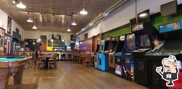 Menu at Time Zone Pizza Arcade restaurant, Scottsburg