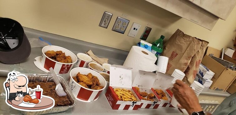 KFC, 444 Yonge St in Toronto - Restaurant menu and reviews