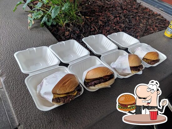 Sneaky Burger Wollongong in Wollongong - Restaurant reviews