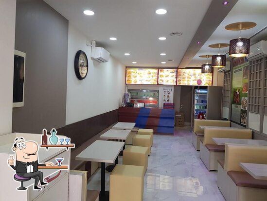 Chicken Hut - Conca d'Oro (HALAL) restaurant, Rome, Viale Tirreno ...