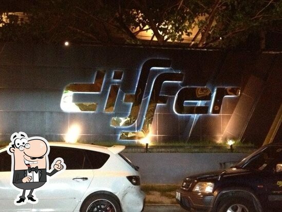 Differ Night Club Pattaya, Pattaya - Opiniones del restaurante