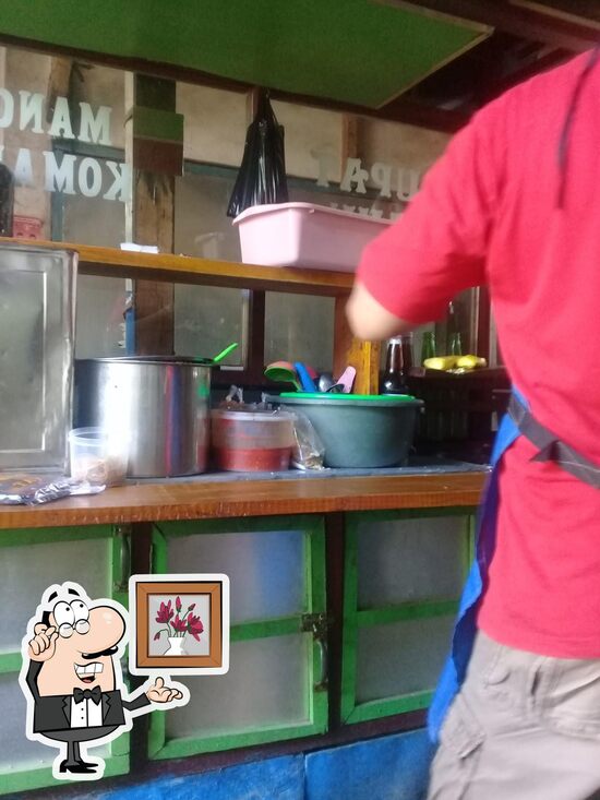 Menu at Kedai Kupat Tahu dan Petis Mang Komar Asgar restaurant, Katapang