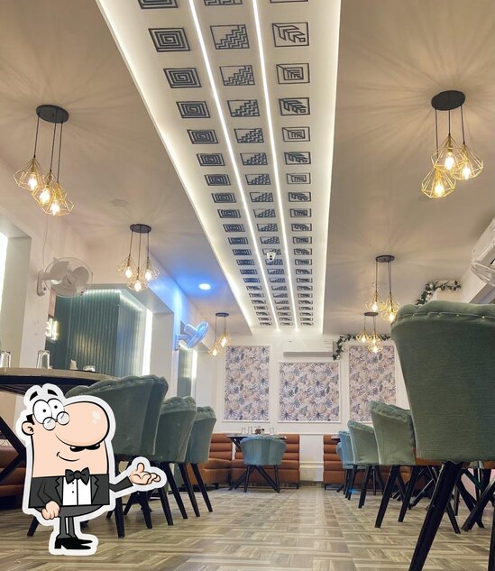 LEVEL 4 ROOFTOP RESTAURANT, Gaya - Restaurant menu, prices and reviews