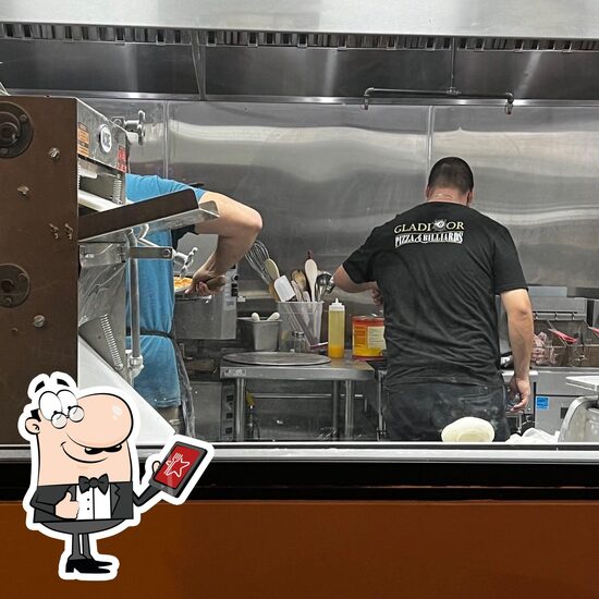 Gladi8or Pizza & Billiards in Los Angeles - Restaurant menu and reviews
