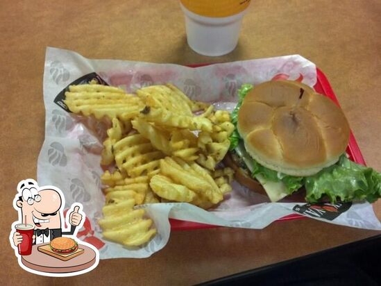 Back Yard Burgers, Panama City Beach - Restaurant menu, prices and reviews