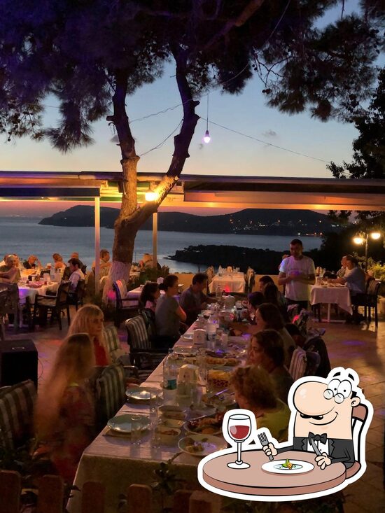 Club Mavi Restaurant, Adalar - Restaurant menu and reviews