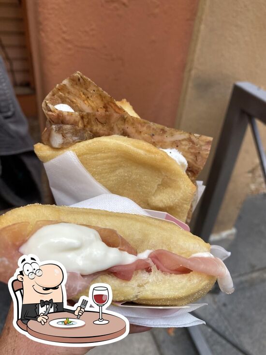 Indegno - la crescentina 2.0 fast food, Bologna, Via del Pratello ...